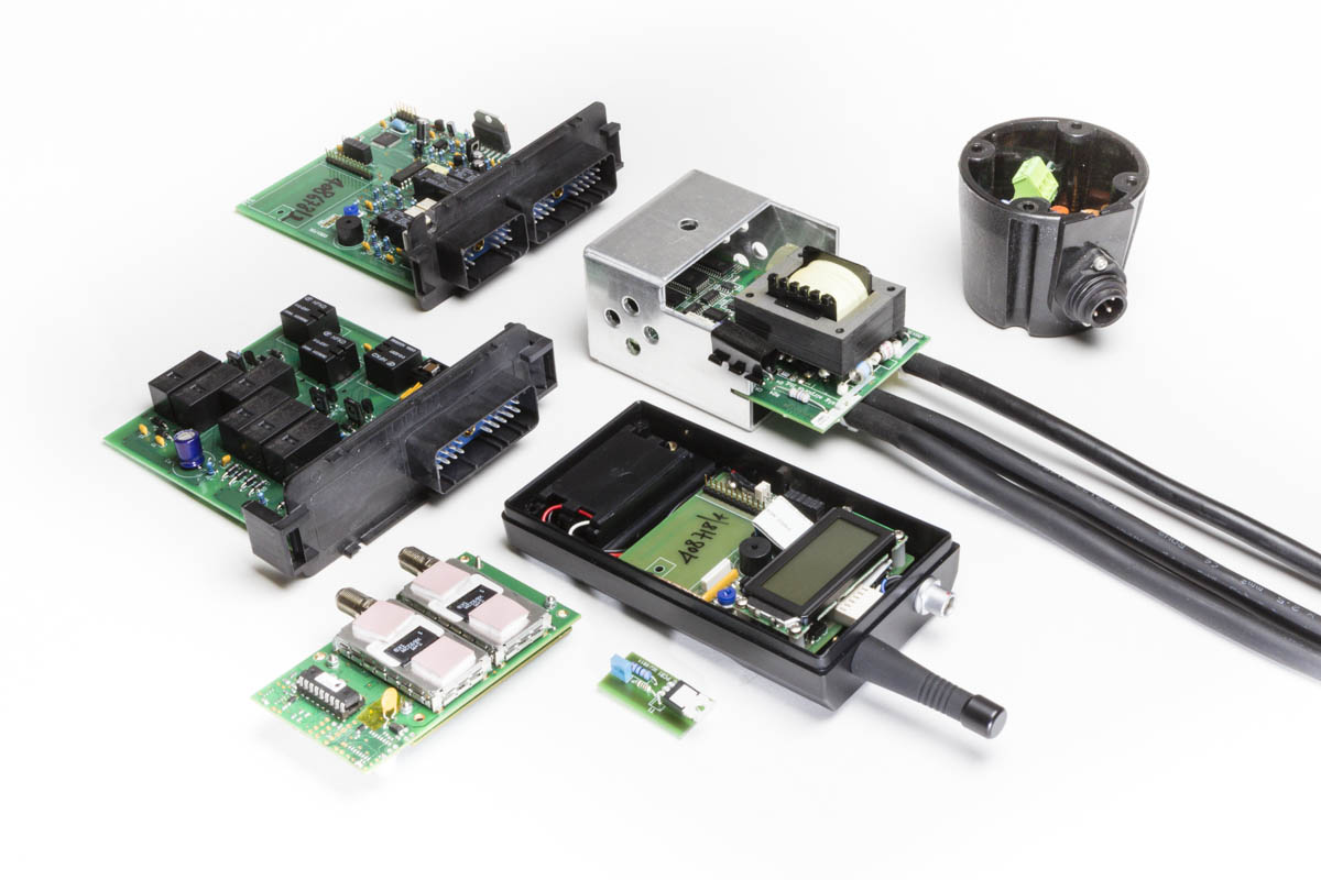 PCB Assembly | Custom Design Group